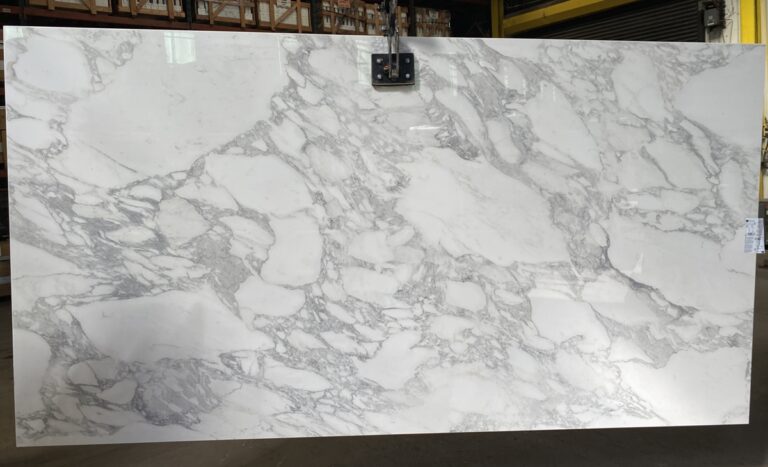 INFINITY: Calacatta Magnifico MB16