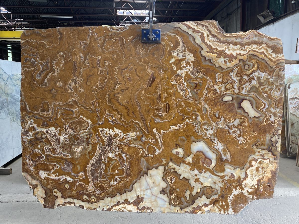 Red Onyx – Lot A4255, 2cm Polished