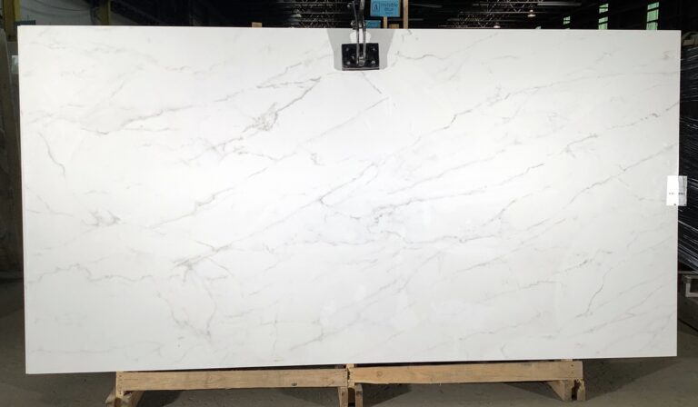 INFINITY: Calacatta Lincoln MB07