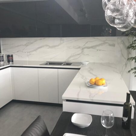 INFINITY: Extra Statuario MB04