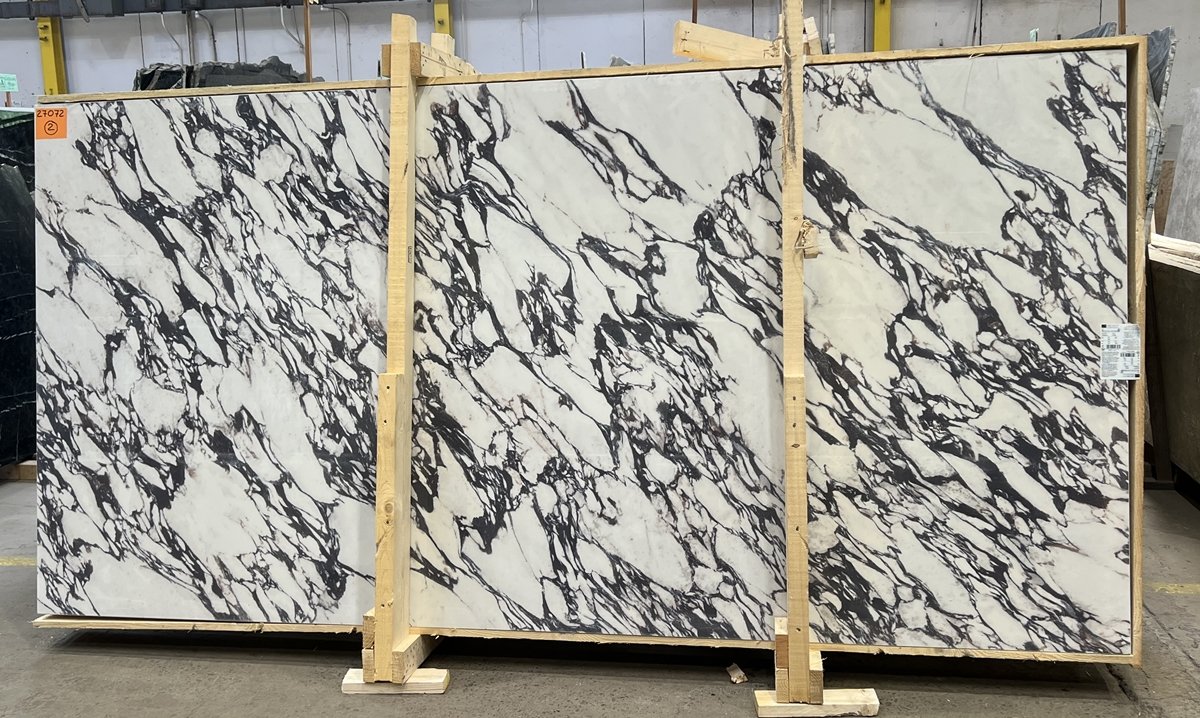 INFINITY: Calacatta Viola - MB22 | Arena Stone NJ