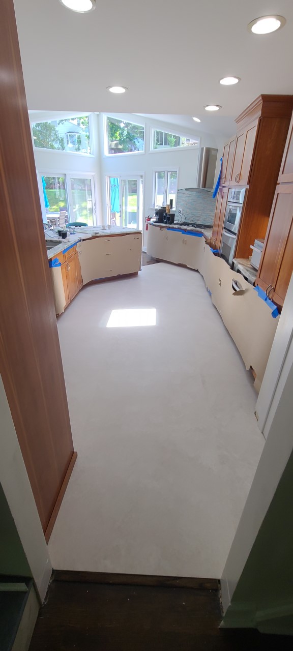 INFINITY: Chianca di Ostuni SE01